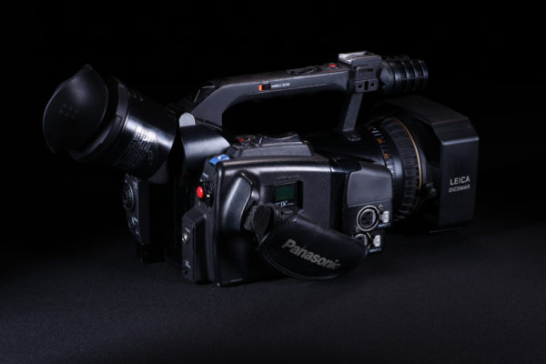 PANASONIC DVX-100 - Imagecraft Productions
